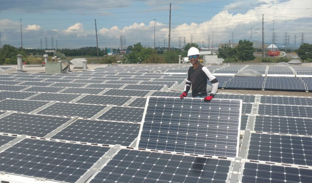 Internship spotlight: On the job experience in solar - Relay Education